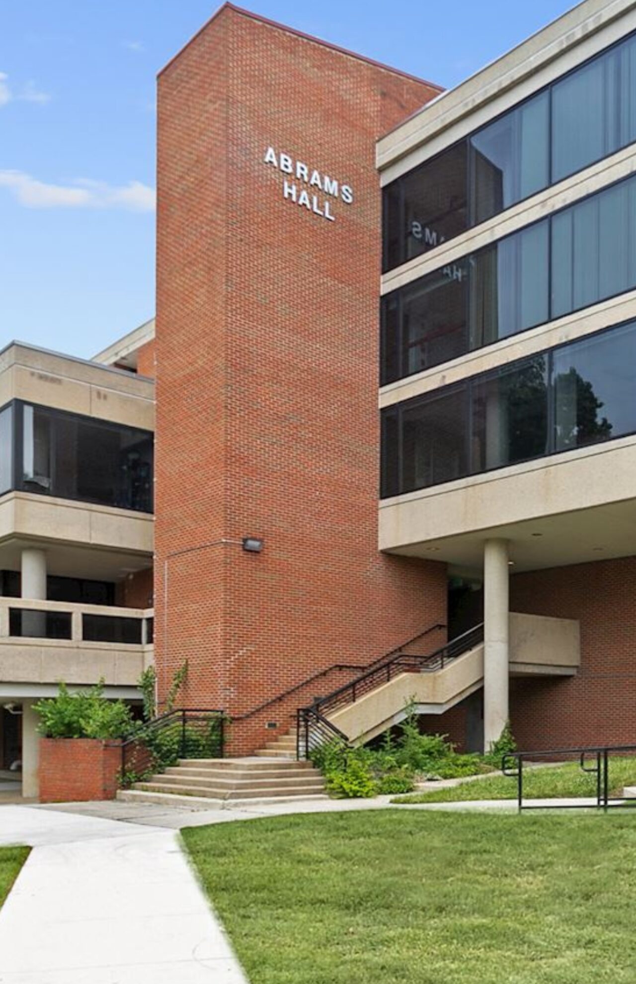 Senior Apartments For Rent In Washington, DC | Abrams Hall